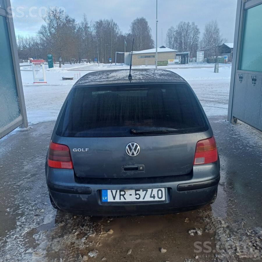 Grey Volkswagen Golf 1998 in Madona, with an engine capacity of 1.40 L and mileage of 375 thousand km for 650 €, photo 2 on AUTOMOTO.COM.LV