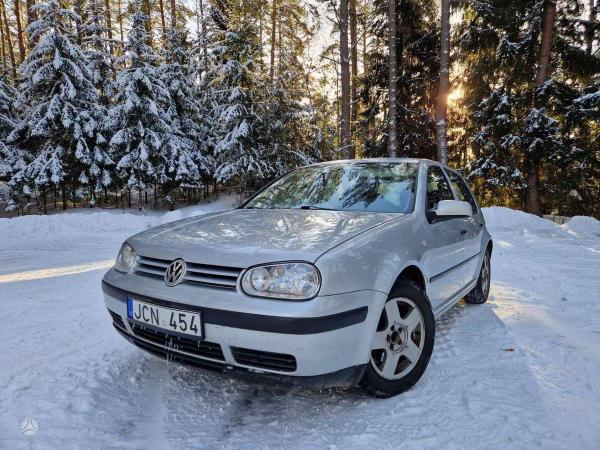 Grey Volkswagen Golf 1998 in Ignalina, with an engine capacity of 1.90 L and mileage of 352 thousand km for 1200 €, photo 1 on AUTOMOTO.COM.LV