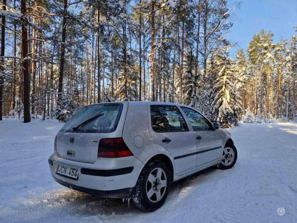 Grey Volkswagen Golf 1998 in Ignalina, with an engine capacity of 1.90 L and mileage of 352 thousand km for 1200 €, photo 3 on AUTOMOTO.COM.LV