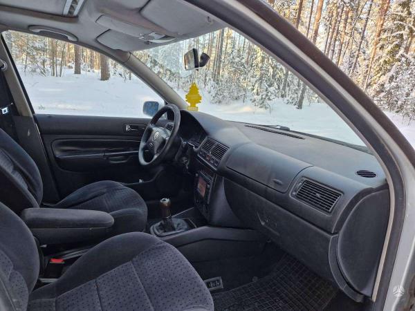 Grey Volkswagen Golf 1998 in Ignalina, with an engine capacity of 1.90 L and mileage of 352 thousand km for 1200 €, photo 6 on AUTOMOTO.COM.LV