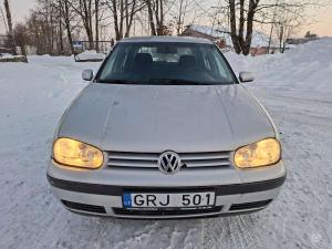 Grey Volkswagen Golf 1998 in Plunge, with an engine capacity of 1.90 L and mileage of 309 thousand km for 950 €, photo 8 on AUTOMOTO.COM.LV