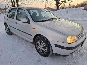 Grey Volkswagen Golf 1998 in Plunge, with an engine capacity of 1.90 L and mileage of 309 thousand km for 950 €, photo 13 on AUTOMOTO.COM.LV