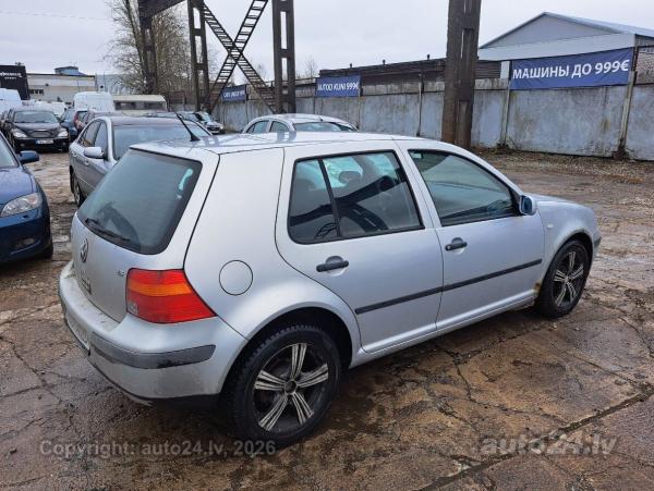 Grey Volkswagen Golf 1998 in Tallinn, with an engine capacity of 1.60 L and mileage of 216 thousand km for 499 €, photo 3 on AUTOMOTO.COM.LV