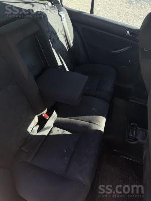 Grey Volkswagen Golf 1998 in Valmiera, with an engine capacity of 1.90 L and mileage of 442 thousand km for 1000 €, photo 5 on AUTOMOTO.COM.LV
