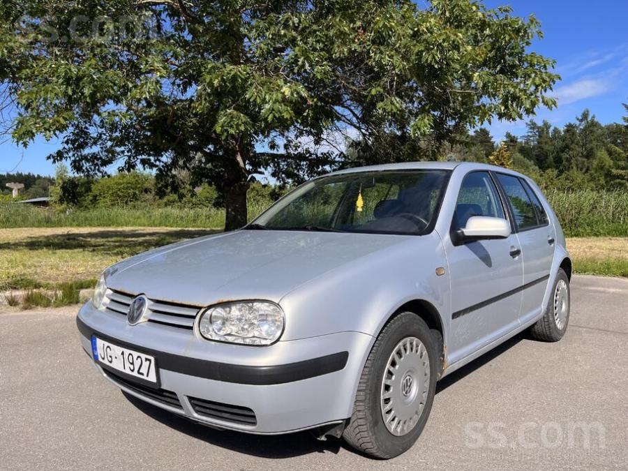 Pelēks Volkswagen Golf 1998 Rīga, ar dzinēja tilpumu 1.60 L un nobraukumu 265 tūkst. km par 600 €, foto 1 vietnē AUTOMOTO.COM.LV