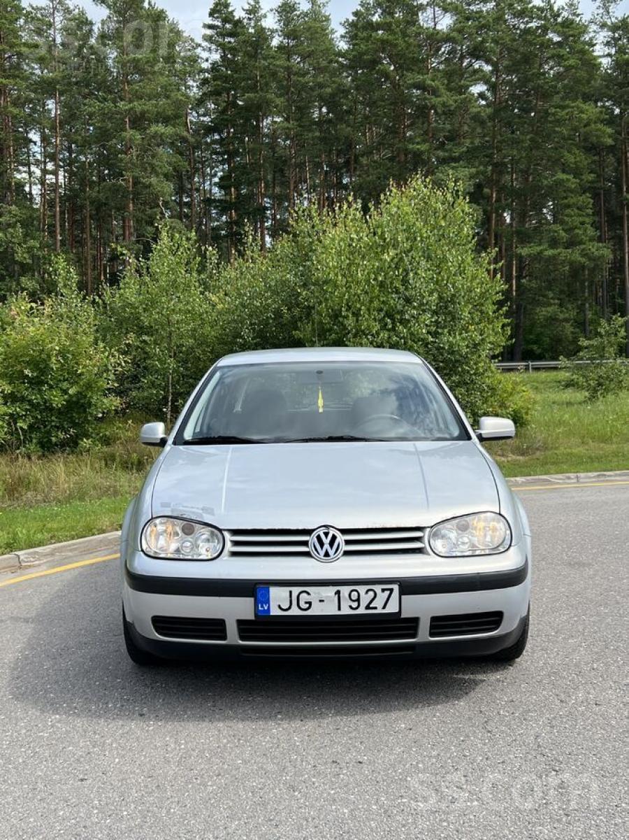 Pelēks Volkswagen Golf 1998 Rīga, ar dzinēja tilpumu 1.60 L un nobraukumu 265 tūkst. km par 990 €, foto 9 vietnē AUTOMOTO.COM.LV