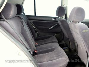 Grey Volkswagen Golf 1998 in Tallinn, with an engine capacity of 1.40 L and mileage of 326 thousand km for 799 €, photo 8 on AUTOMOTO.COM.LV