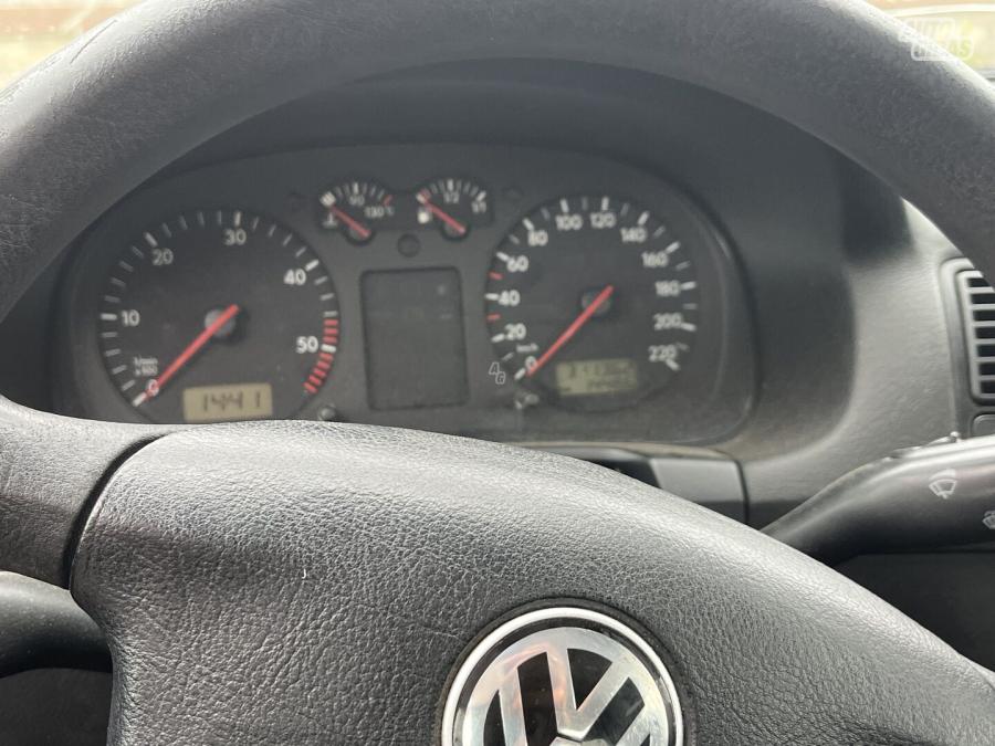 Pelēks Volkswagen Golf 1998 Marijampole, ar dzinēja tilpumu 1.90 L un nobraukumu 311 tūkst. km par 900 €, foto 6 vietnē AUTOMOTO.COM.LV