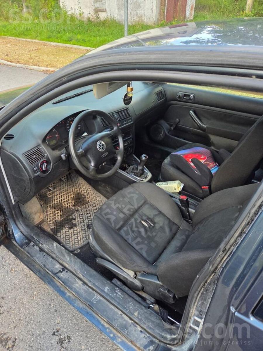 Pelēks Volkswagen Golf 1998 Valmiera, ar dzinēja tilpumu 1.90 L un nobraukumu 0 tūkst. km par 1300 €, foto 9 vietnē AUTOMOTO.COM.LV