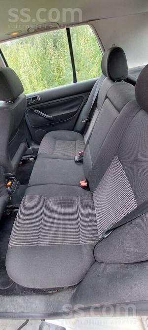Grey Volkswagen Golf 1998 in Jelgava, with an engine capacity of 1.60 L and mileage of 117 thousand km for 1250 €, photo 6 on AUTOMOTO.COM.LV