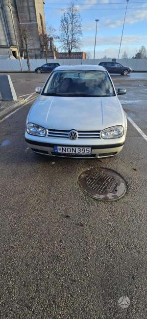 Pelēks Volkswagen Golf 1999 Marijampole, ar dzinēja tilpumu 0.00 L un nobraukumu 382 tūkst. km par 1100 €, foto  vietnē AUTOMOTO.COM.LV