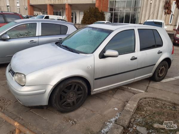 Grey Volkswagen Golf 1999 in Kaunas, with an engine capacity of 1.40 L and mileage of 280 thousand km for 350 €, photo 1 on AUTOMOTO.COM.LV
