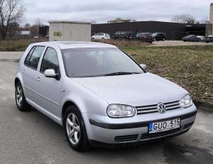 Pelēks Volkswagen Golf 1999 Kauņa, ar dzinēja tilpumu 1.90 L un nobraukumu 340 tūkst. km par 1350 €, foto 4 vietnē AUTOMOTO.COM.LV
