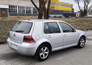Pelēks Volkswagen Golf 1999 Kauņa, ar dzinēja tilpumu 1.90 L un nobraukumu 340 tūkst. km par 1350 €, foto 6 vietnē AUTOMOTO.COM.LV