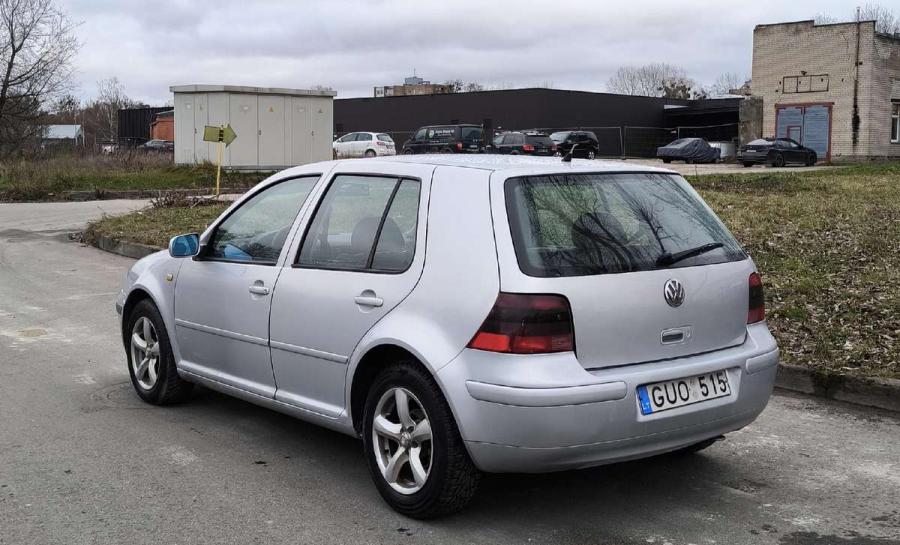 Pelēks Volkswagen Golf 1999 Kauņa, ar dzinēja tilpumu 1.90 L un nobraukumu 340 tūkst. km par 1350 €, foto 10 vietnē AUTOMOTO.COM.LV