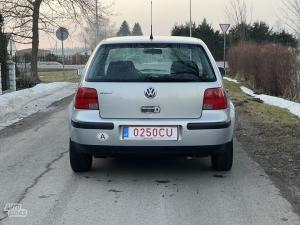 Grey Volkswagen Golf 1999 in Vilnius, with an engine capacity of 1.40 L and mileage of 254 thousand km for 600 €, photo 5 on AUTOMOTO.COM.LV