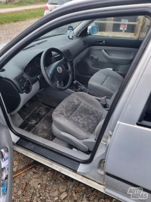 Pelēks Volkswagen Golf 1999 Klaipėda, ar dzinēja tilpumu 1.90 L un nobraukumu 283 tūkst. km par 800 €, foto 6 vietnē AUTOMOTO.COM.LV
