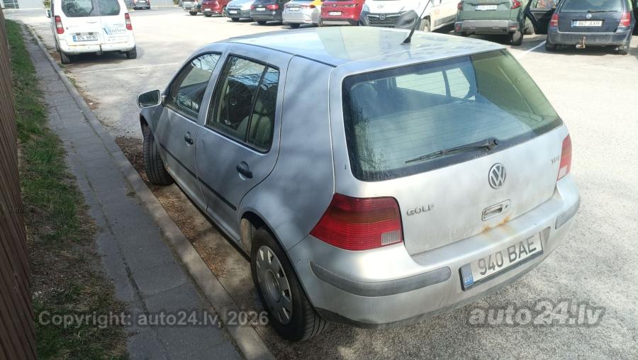 Pelēks Volkswagen Golf 1999 Keila, ar dzinēja tilpumu 1.90 L un nobraukumu 440 tūkst. km par 500 €, foto 3 vietnē AUTOMOTO.COM.LV