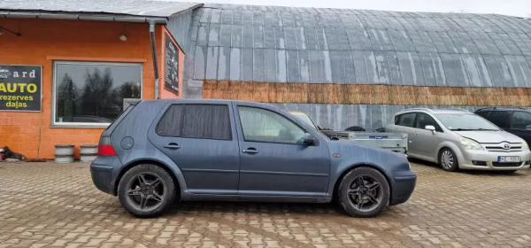 Pelēks Volkswagen Golf 1999 Valmiera, ar dzinēja tilpumu 1.90 L un nobraukumu 369 tūkst. km par 1380 €, foto 2 vietnē AUTOMOTO.COM.LV