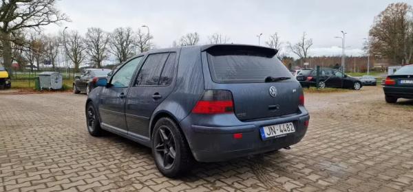 Pelēks Volkswagen Golf 1999 Valmiera, ar dzinēja tilpumu 1.90 L un nobraukumu 369 tūkst. km par 1380 €, foto 4 vietnē AUTOMOTO.COM.LV