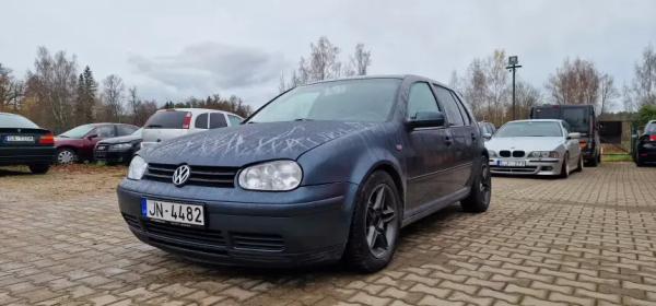 Pelēks Volkswagen Golf 1999 Valmiera, ar dzinēja tilpumu 1.90 L un nobraukumu 369 tūkst. km par 1380 €, foto 6 vietnē AUTOMOTO.COM.LV