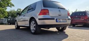 Pelēks Volkswagen Golf 1999 Valmiera, ar dzinēja tilpumu 1.60 L un nobraukumu 340 tūkst. km par 1200 €, foto 6 vietnē AUTOMOTO.COM.LV