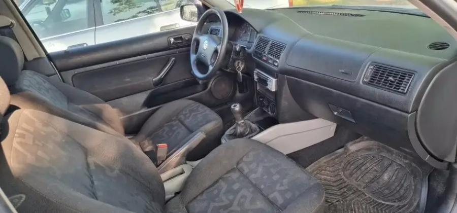Pelēks Volkswagen Golf 1999 Valmiera, ar dzinēja tilpumu 1.60 L un nobraukumu 340 tūkst. km par 1200 €, foto 13 vietnē AUTOMOTO.COM.LV