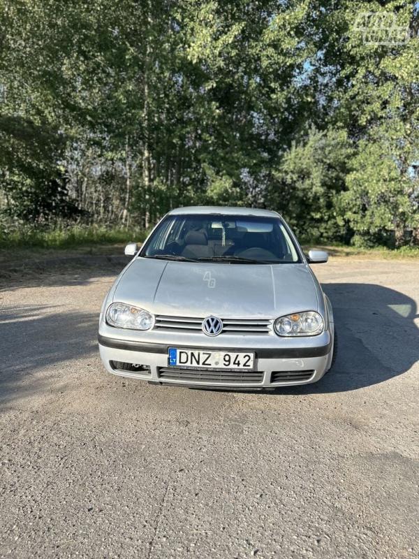 Pelēks Volkswagen Golf 1999 Klaipėda, ar dzinēja tilpumu 1.40 L un nobraukumu 230 tūkst. km par 550 €, foto 3 vietnē AUTOMOTO.COM.LV
