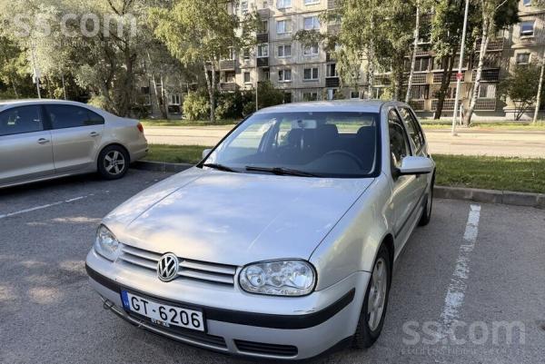 Pelēks Volkswagen Golf 1999 Rīga, ar dzinēja tilpumu 1.90 L un nobraukumu 391 tūkst. km par 1000 €, foto 1 vietnē AUTOMOTO.COM.LV