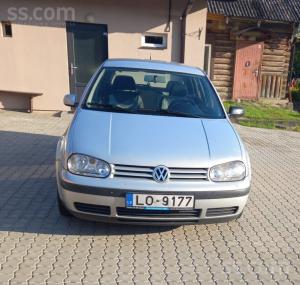 Pelēks Volkswagen Golf 1999 Rīga, ar dzinēja tilpumu 1.90 L un nobraukumu 350 tūkst. km par 1500 €, foto 3 vietnē AUTOMOTO.COM.LV