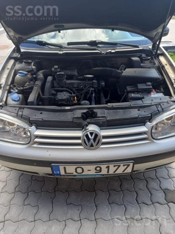 Volkswagen Golf 1999 in Riga on AUTOMOTO.COM.LV Grey Volkswagen Golf 1999 in Riga, with an engine capacity of 1.90 L and mileage of 350 thousand km for 1500 €, photo 11 on AUTOMOTO.COM.LV