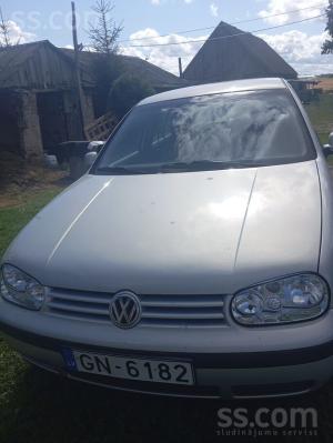 Grey Volkswagen Golf 1999 in Talsi, with an engine capacity of 1.60 L and mileage of 235 thousand km for 380 €, photo 3 on AUTOMOTO.COM.LV