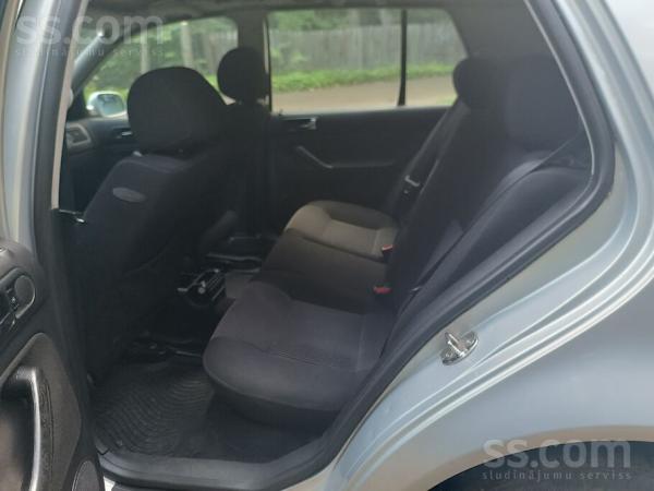 Volkswagen Golf 1999 Rīga vietnē Pelēks Volkswagen Golf 1999 Rīga, ar dzinēja tilpumu 1.60 L un nobraukumu 299 tūkst. km par 1200 €, foto 7 vietnē AUTOMOTO.COM.LV