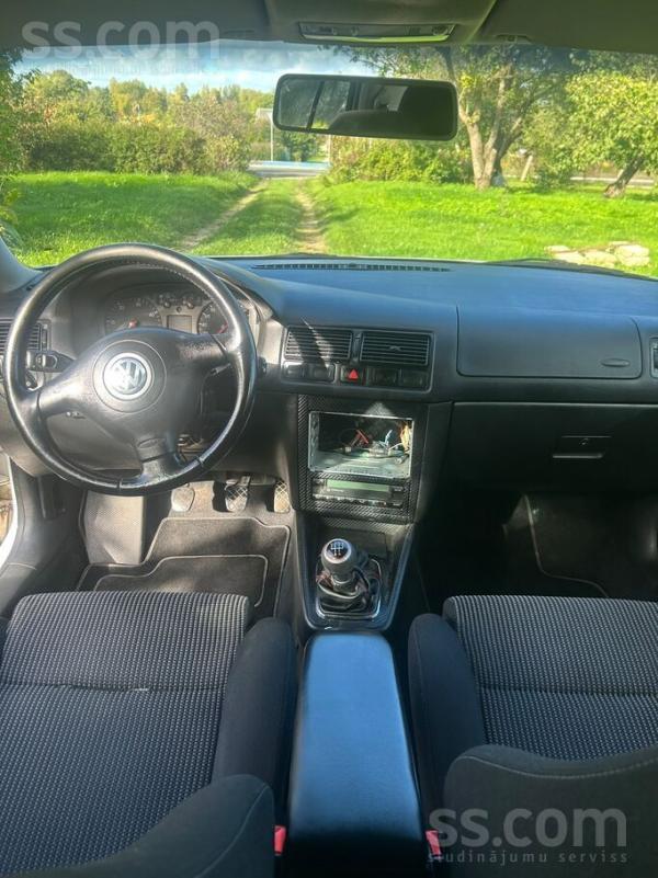 Grey Volkswagen Golf 1999 in Bauska, with an engine capacity of 1.90 L and mileage of 471 thousand km for 2100 €, photo 8 on AUTOMOTO.COM.LV