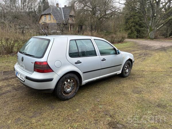 Grey Volkswagen Golf 2000 in Dobele, with an engine capacity of 1.90 L and mileage of 402 thousand km for 500 €, photo 4 on AUTOMOTO.COM.LV