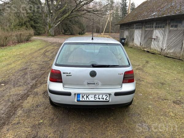 Grey Volkswagen Golf 2000 in Dobele, with an engine capacity of 1.90 L and mileage of 402 thousand km for 500 €, photo 5 on AUTOMOTO.COM.LV