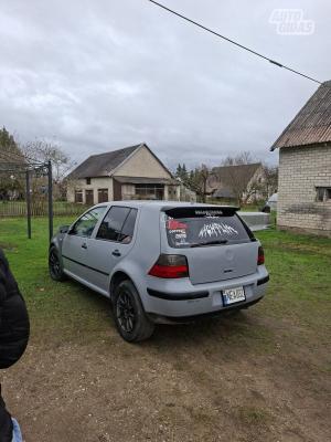 Grey Volkswagen Golf 2000 in Anyksciai, with an engine capacity of 1.90 L and mileage of 410 thousand km for 1100 €, photo 3 on AUTOMOTO.COM.LV