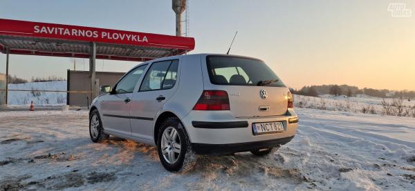 Grey Volkswagen Golf 2000 in Lazdijai, with an engine capacity of 1.90 L and mileage of 301 thousand km for 1000 €, photo 4 on AUTOMOTO.COM.LV