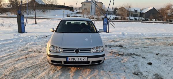 Grey Volkswagen Golf 2000 in Lazdijai, with an engine capacity of 1.90 L and mileage of 301 thousand km for 1000 €, photo 7 on AUTOMOTO.COM.LV