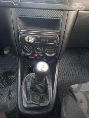 Pelēks Volkswagen Golf 2000 Ariogala, ar dzinēja tilpumu 1.90 L un nobraukumu 461 tūkst. km par 800 €, foto 9 vietnē AUTOMOTO.COM.LV