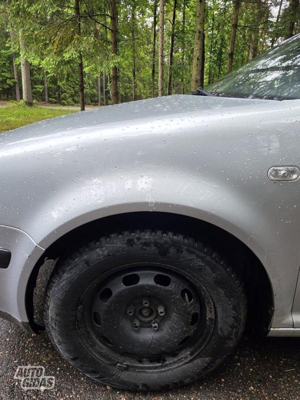 Pelēks Volkswagen Golf 2000 Kazlų Rūda, ar dzinēja tilpumu 1.90 L un nobraukumu 353 tūkst. km par 850 €, foto 6 vietnē AUTOMOTO.COM.LV