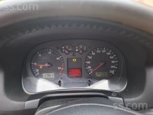 Pelēks Volkswagen Golf 2000 Rīga, ar dzinēja tilpumu 1.90 L un nobraukumu 363 tūkst. km par 1200 €, foto 7 vietnē AUTOMOTO.COM.LV