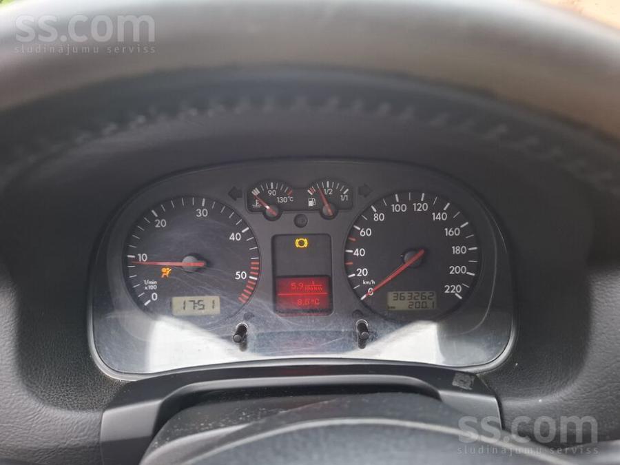 Pelēks Volkswagen Golf 2000 Rīga, ar dzinēja tilpumu 1.90 L un nobraukumu 363 tūkst. km par 1200 €, foto 7 vietnē AUTOMOTO.COM.LV