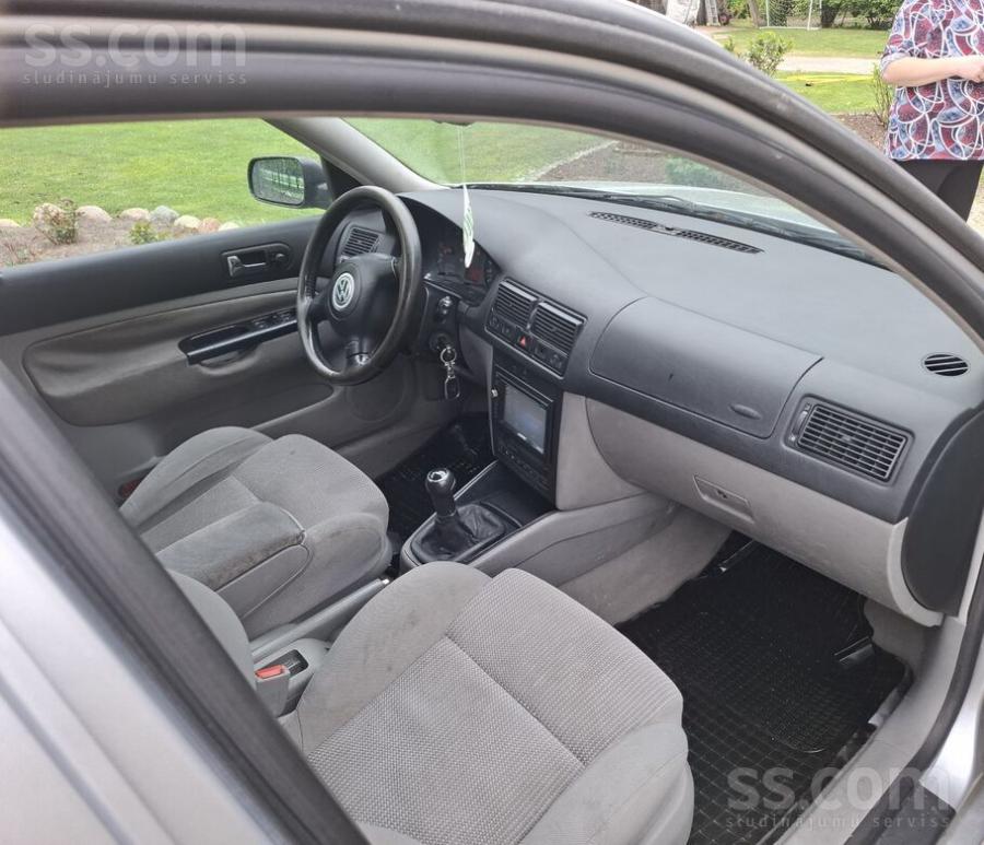 Pelēks Volkswagen Golf 2000 Rīga, ar dzinēja tilpumu 1.90 L un nobraukumu 363 tūkst. km par 1200 €, foto 8 vietnē AUTOMOTO.COM.LV