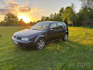 Grey Volkswagen Golf 2000 in Riga, with an engine capacity of 1.40 L and mileage of 196 thousand km for 1170 €, photo  on AUTOMOTO.COM.LV