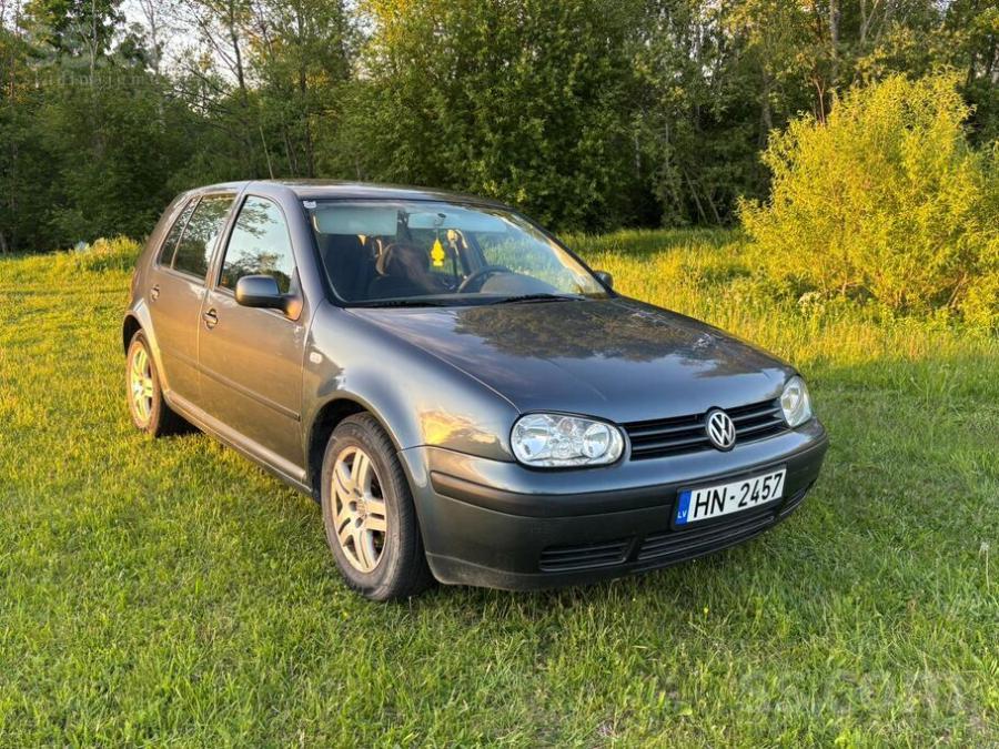 Pelēks Volkswagen Golf 2000 Rīga, ar dzinēja tilpumu 1.40 L un nobraukumu 196 tūkst. km par 1170 €, foto 6 vietnē AUTOMOTO.COM.LV