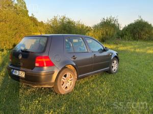Pelēks Volkswagen Golf 2000 Rīga, ar dzinēja tilpumu 1.40 L un nobraukumu 196 tūkst. km par 1170 €, foto 9 vietnē AUTOMOTO.COM.LV