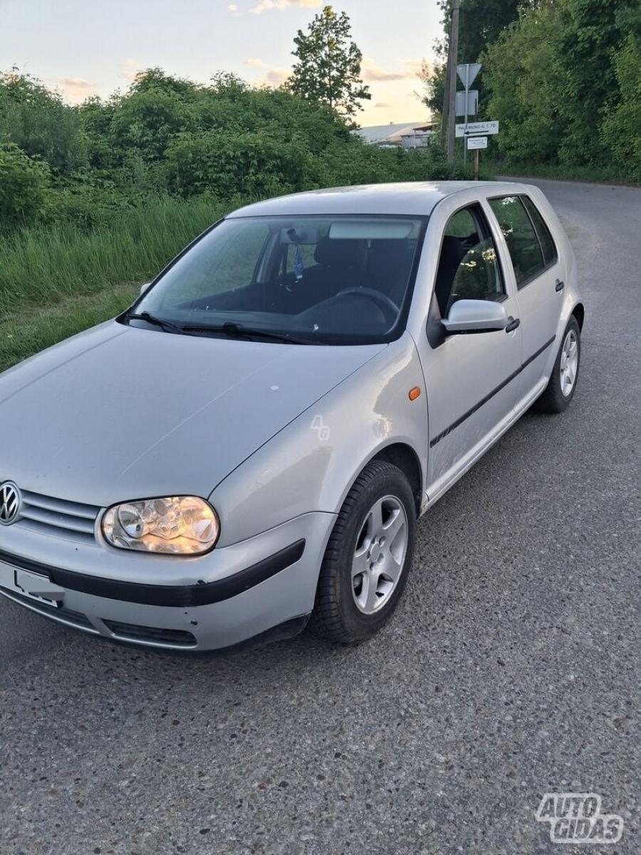 Grey Volkswagen Golf 2000 in Kaunas, with an engine capacity of 1.90 L and mileage of 162 thousand km for 1100 €, photo 1 on AUTOMOTO.COM.LV
