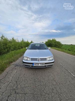Grey Volkswagen Golf 2000 in Rietavas, with an engine capacity of 1.90 L and mileage of 3790 thousand km for 1050 €, photo  on AUTOMOTO.COM.LV