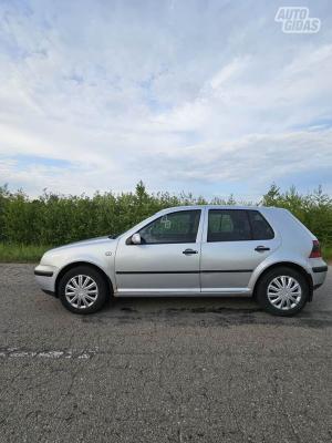 Pelēks Volkswagen Golf 2000 Rietavas, ar dzinēja tilpumu 1.90 L un nobraukumu 3790 tūkst. km par 1050 €, foto 7 vietnē AUTOMOTO.COM.LV